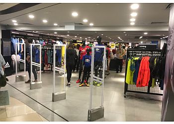 3 Best Sporting Goods in Chinatown - Expert Recommendations