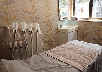 Cosmo Medical Aesthetic Spa in Toa Payoh - ThreeBestRated.sg