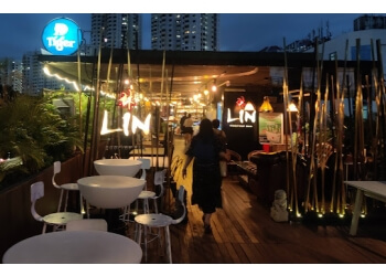 Lin Rooftop Bar in Tiong Bahru - ThreeBestRated.sg