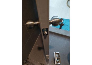 3 Best Locksmiths in Little India - ThreeBestRated