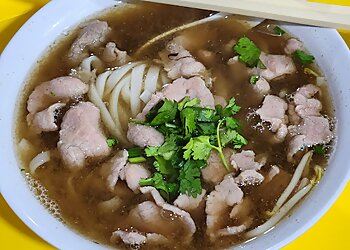 3 Best Hawker Food in Toa Payoh, Singapore - Expert Recommendations