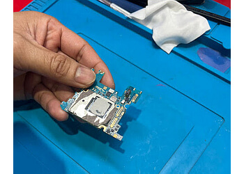 3 Best Cell Phone Repair in Clementi - Expert Recommendations