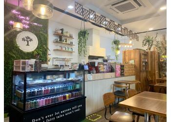 3 Best Cafes in Little India - Expert Recommendations