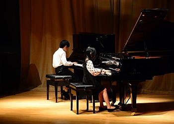 3 Best Music Schools in Queenstown - Expert Recommendations