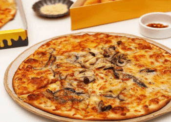 3 Best Pizza Delivery in Hougang - Expert Recommendations