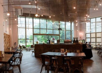 3 Best Cafes in Macpherson - Expert Recommendations